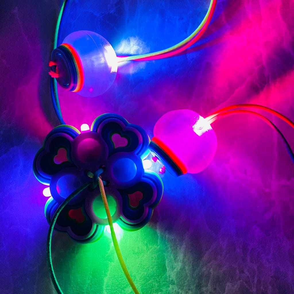 Love-4 Pride LED Orbit – UFObjects